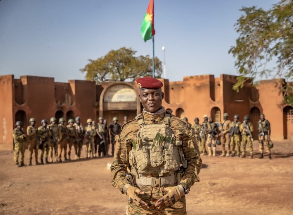 Burkina : nomination de 05 nouveaux commandants de bataillons d’intervention rapide – Les ...